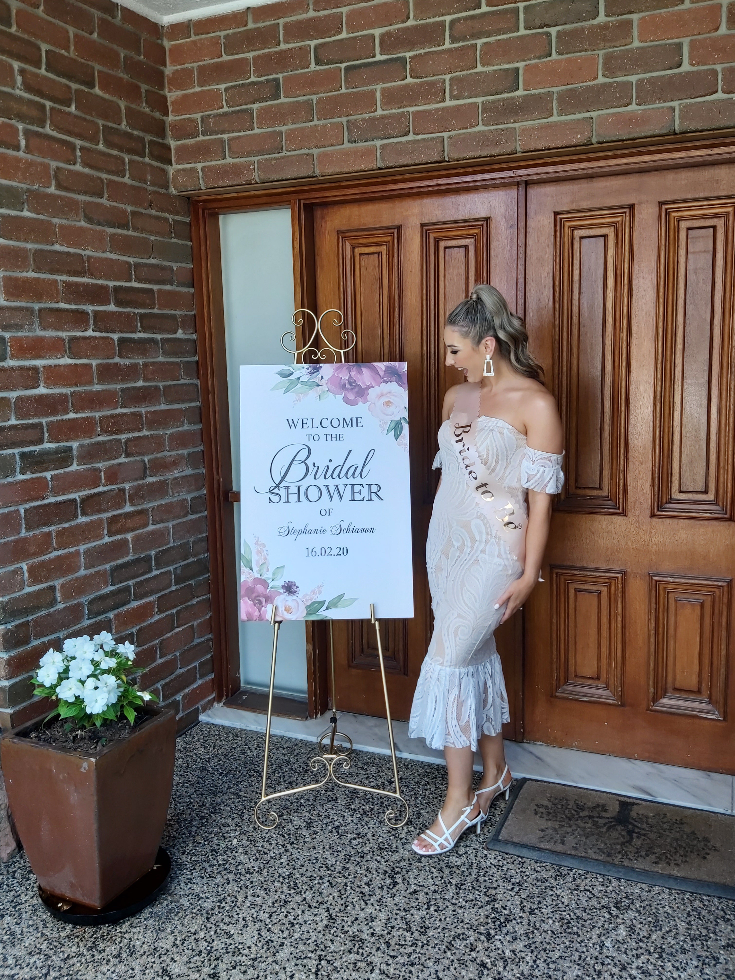 1K. Stephanie - Welcome Board